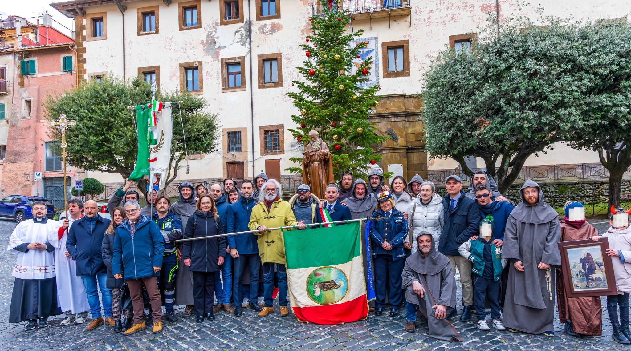 Monte Compatri, grande successo per la Festa di Sant’Antonio Abate 2026 ...